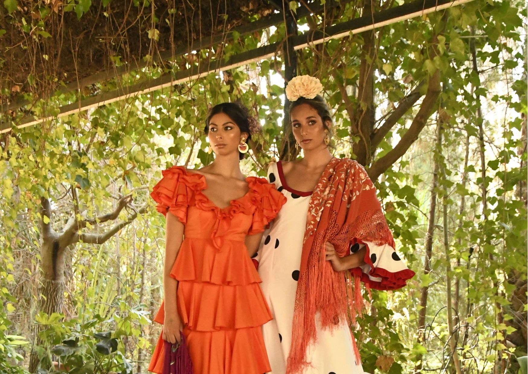 Tendencias de flores de flamenca Feria 2022. Blanco Azahar